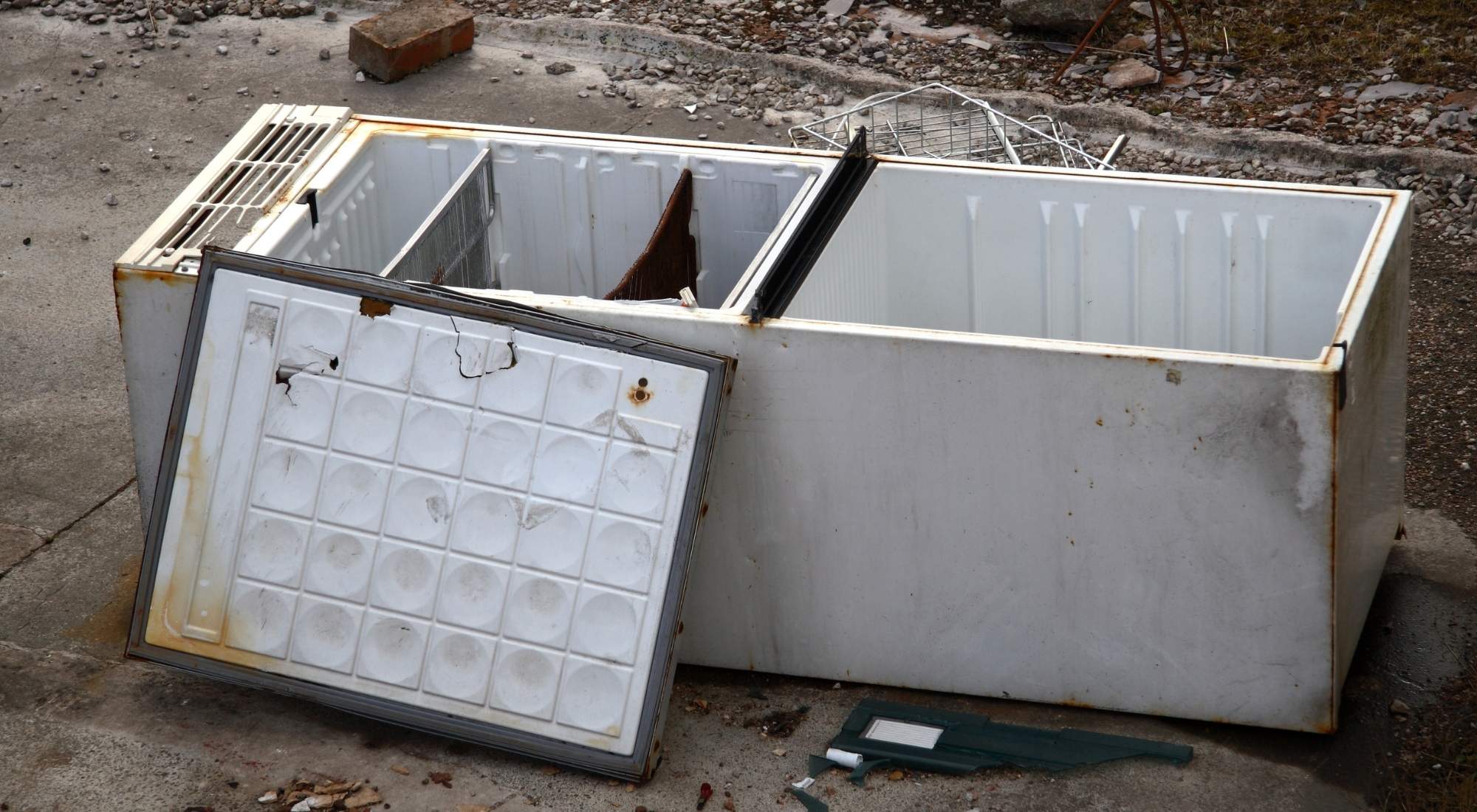 How To Dispose Of A Freezer The Easy Way Junk It